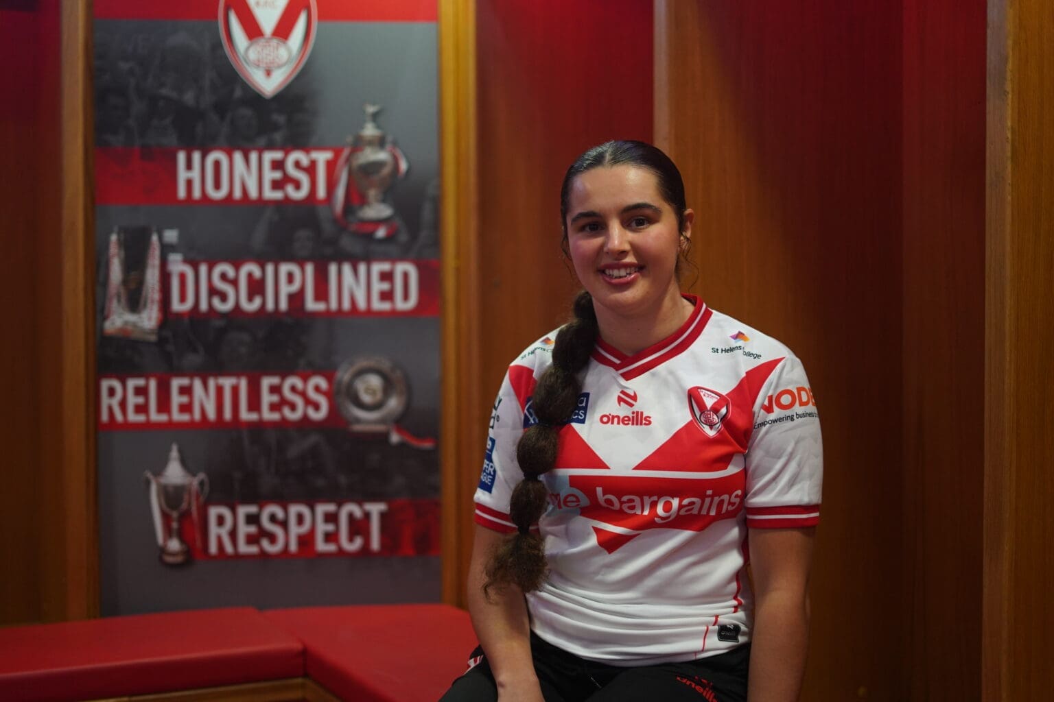 Beri Salihi signs for Saints Women | St.Helens R.F.C.