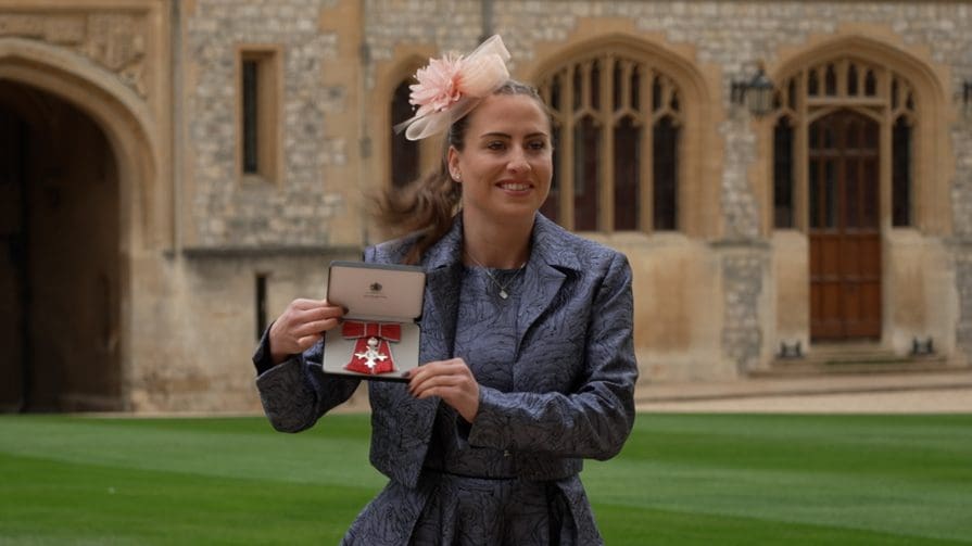 Congratulations, Tara Jones MBE! | St.Helens R.F.C.